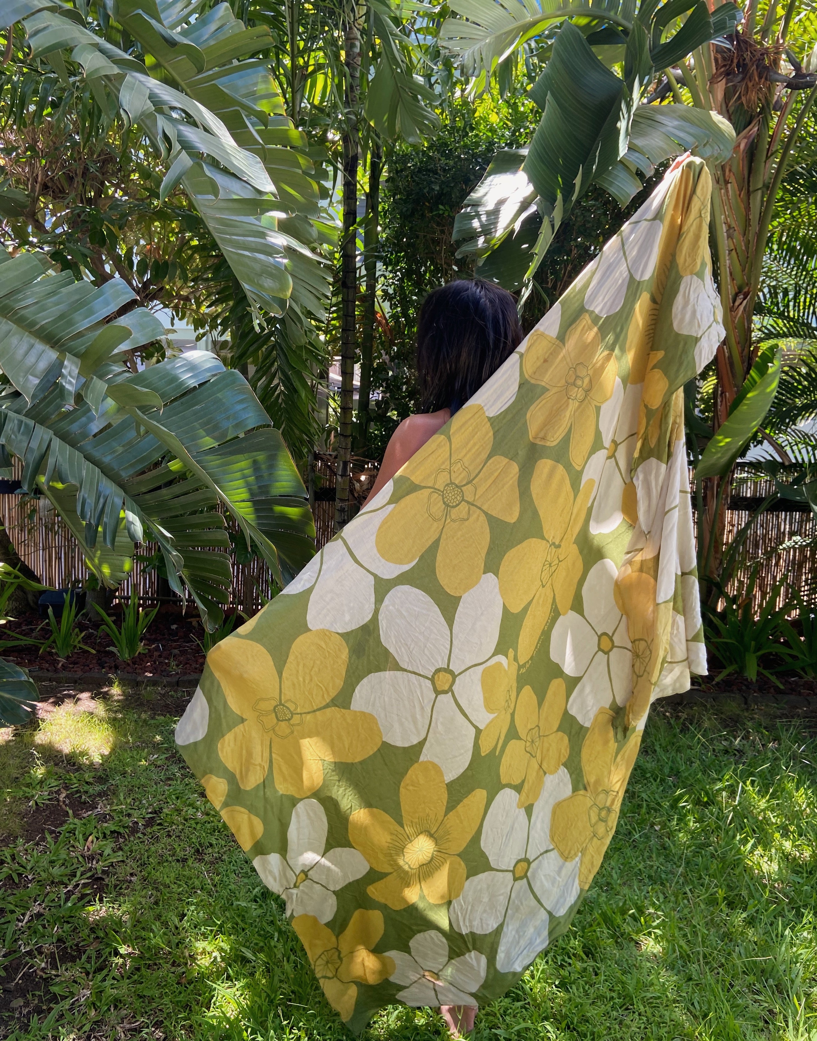 Pakalana Pareo – Malia Maui Designs